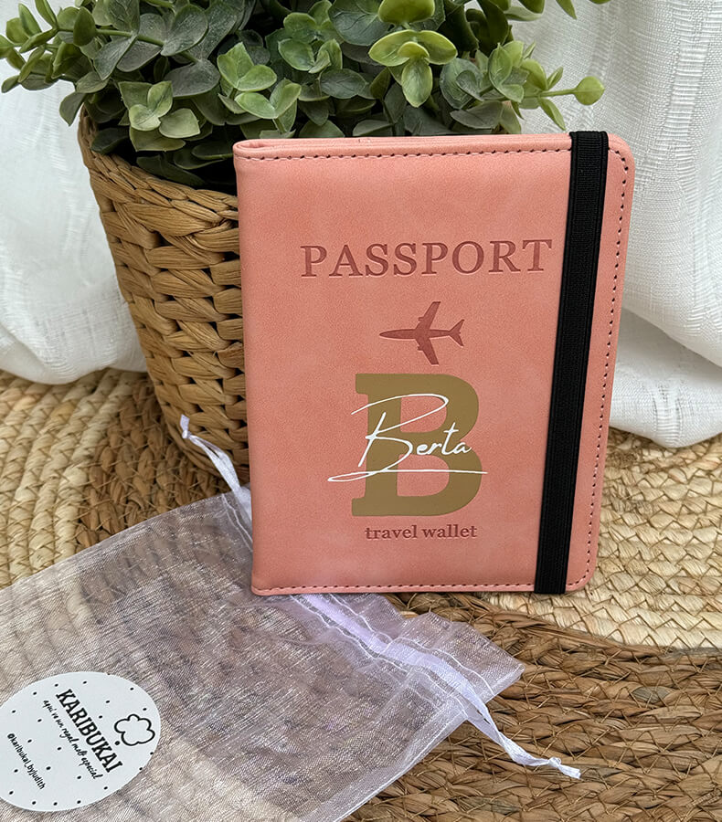 Funda pasaporte personalizada – Karibukai by Judith